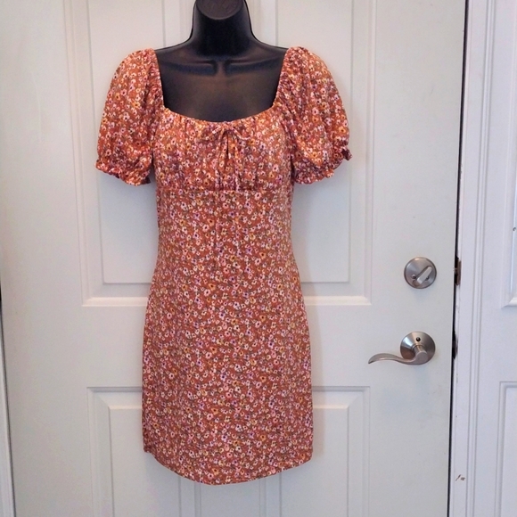 iris | Dresses | Iris Bodycon Puff Sleeved Dress In Brown | Poshmark
